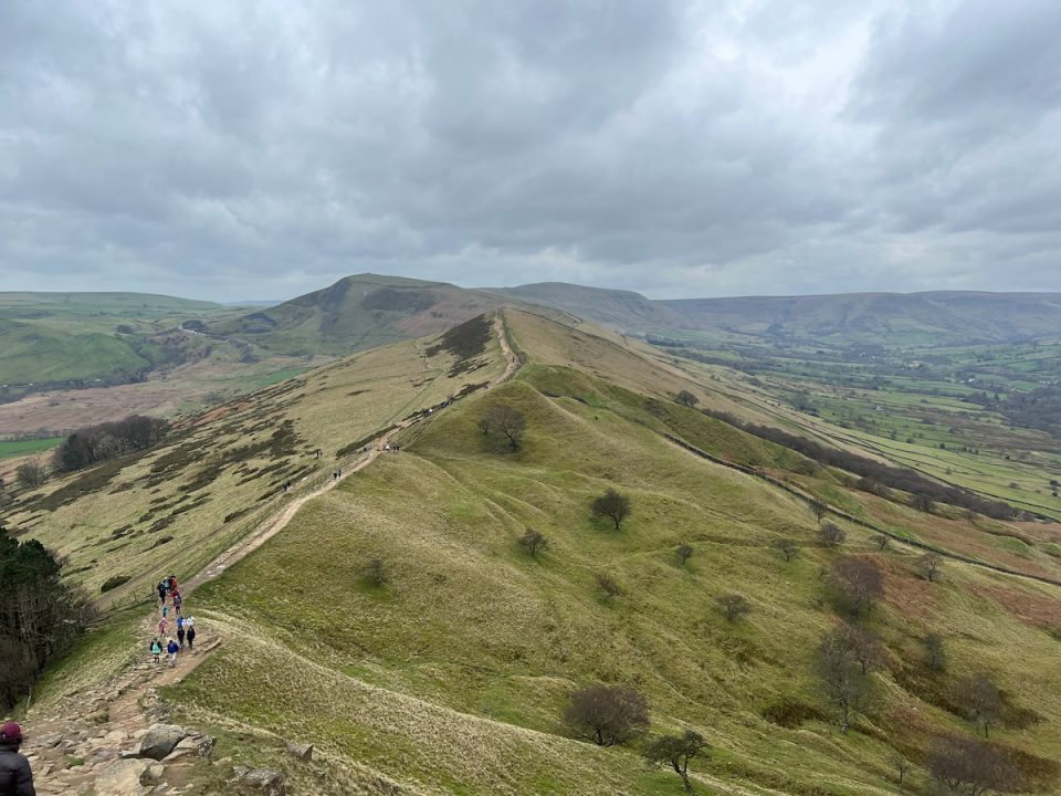 3 Stunning Mam Tor Walking Routes (Circular): Parking Info & More