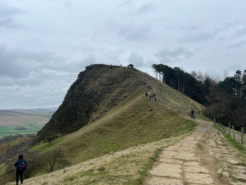 3 Stunning Mam Tor Walking Routes (Circular): Parking Info & More